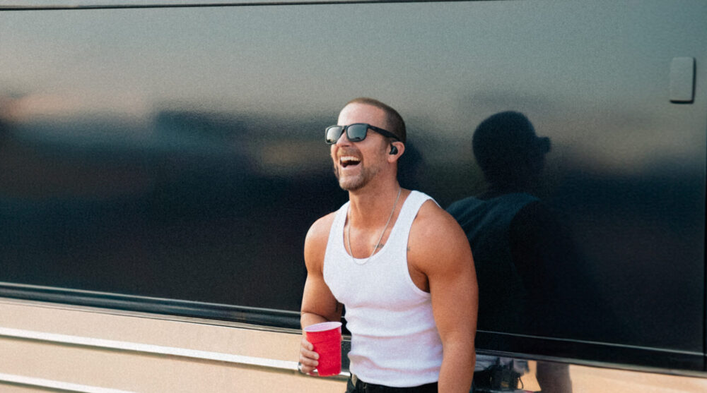 Kip Moore - Aloud.com