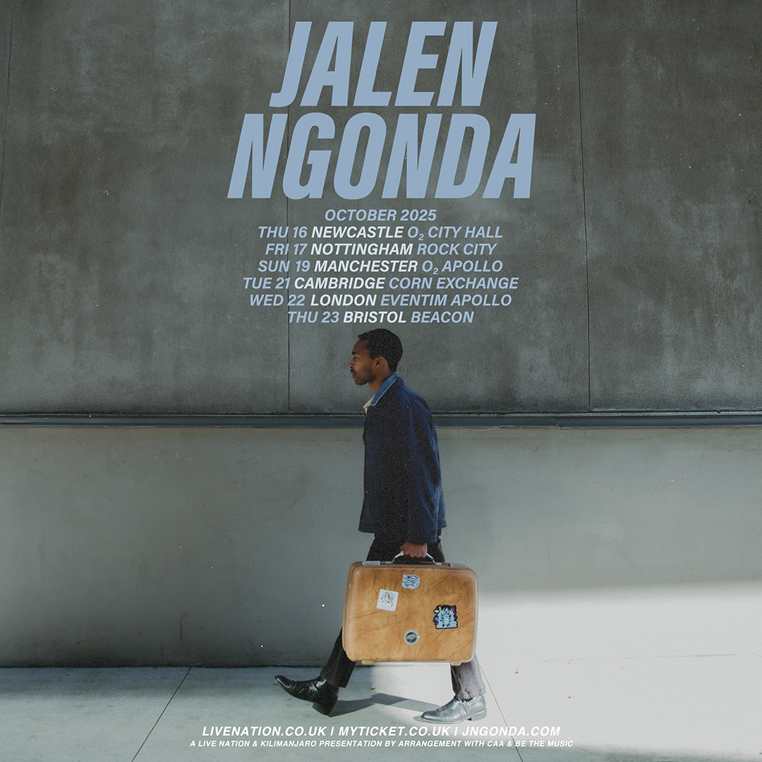 Country On The Common - Aloud.com